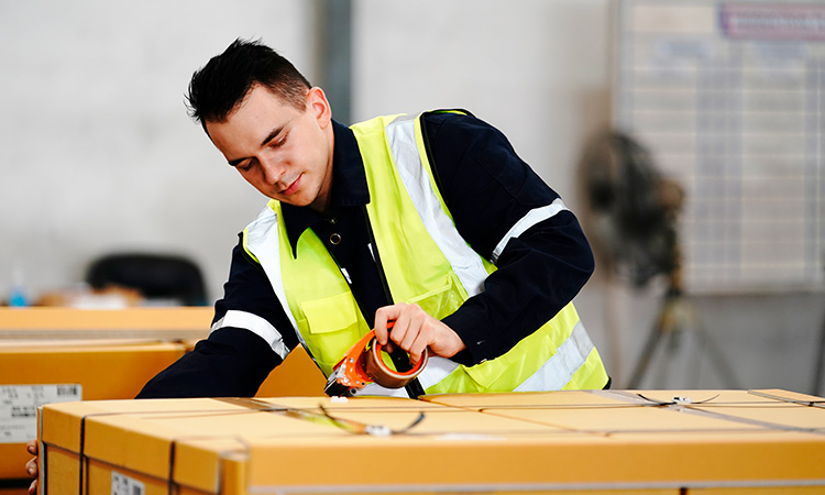 What are triangular operations in international transport? - Logisber